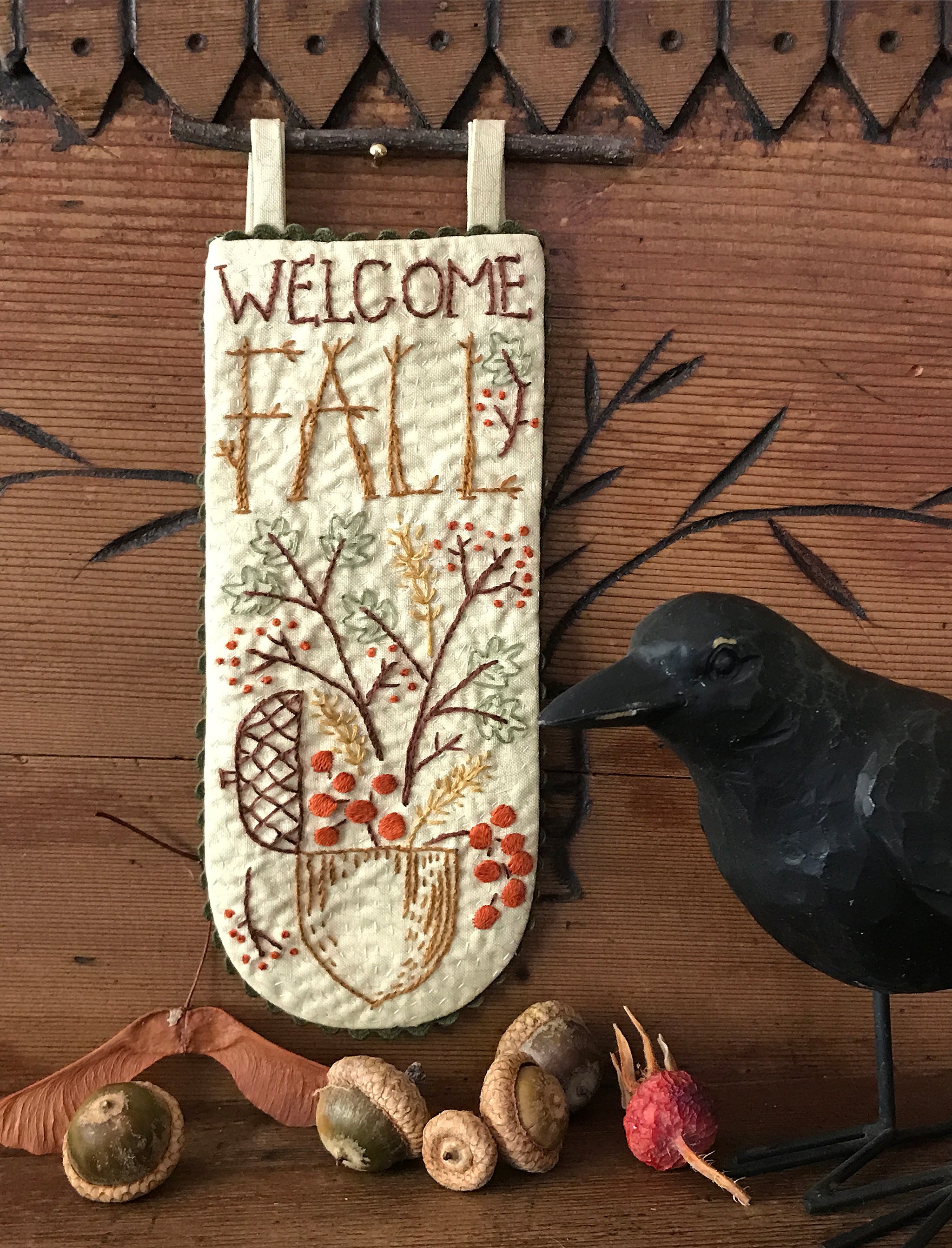 #16 Welcome Fall Banner pattern PDF download – Kathy Schmitz